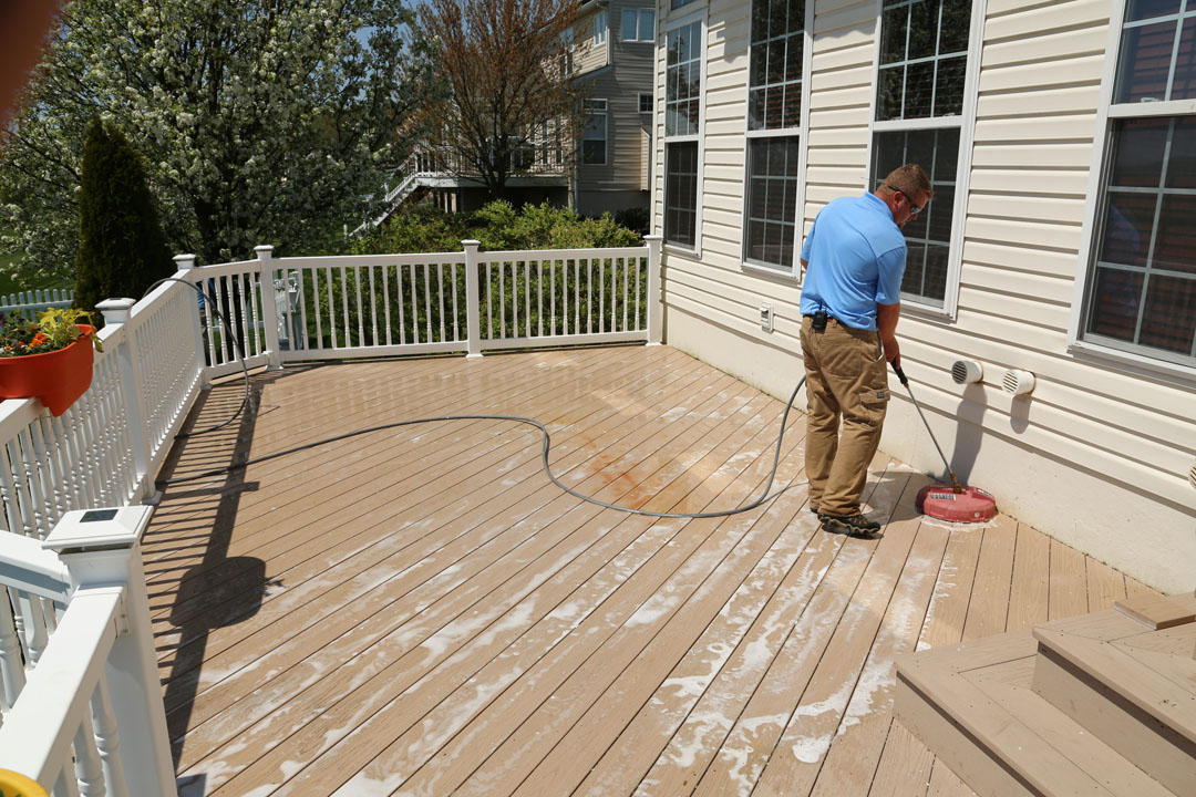 residential deck cleaning experts - DeckMax