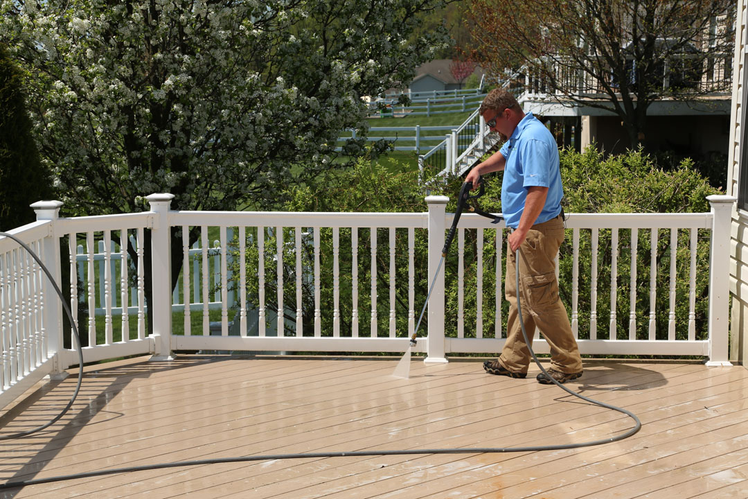residential deck cleaning experts - DeckMax